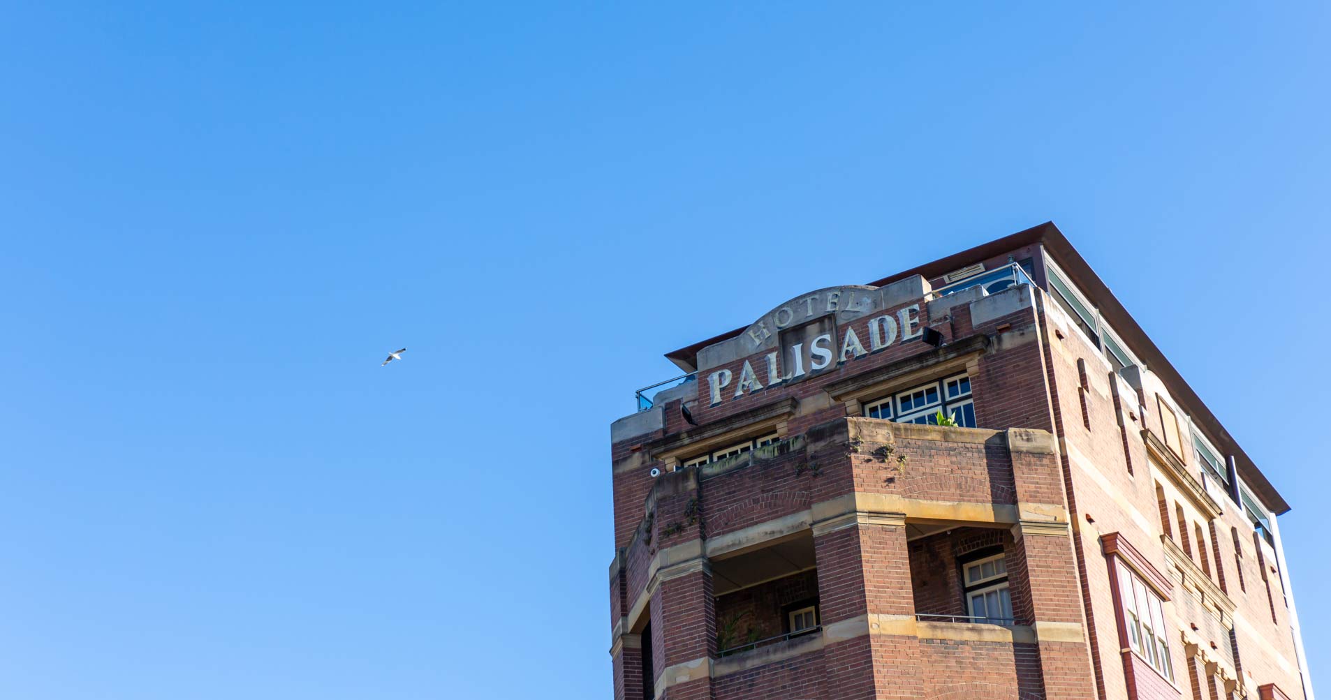 シドニー・ハーバーの絶景が楽しめるバー「ヘンリー・ディーン（HENRY DEANE）」